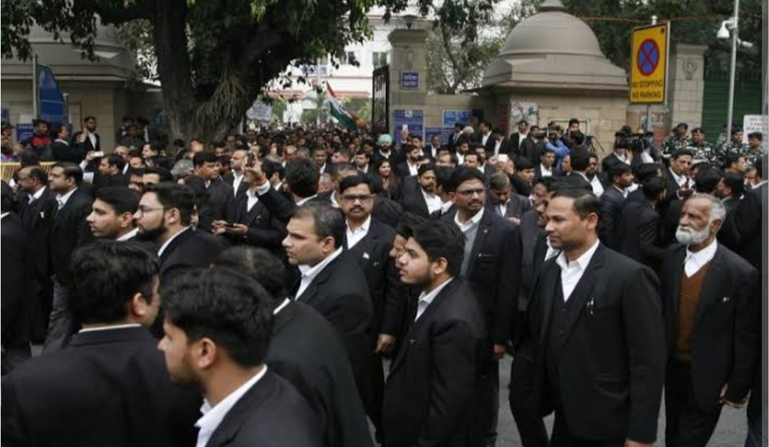 वकीलों के लिए स्वास्थ्य बीमा योजना शुरू करने वाला देश का पहला राज्य बना झारखंड... - NTN REPORT